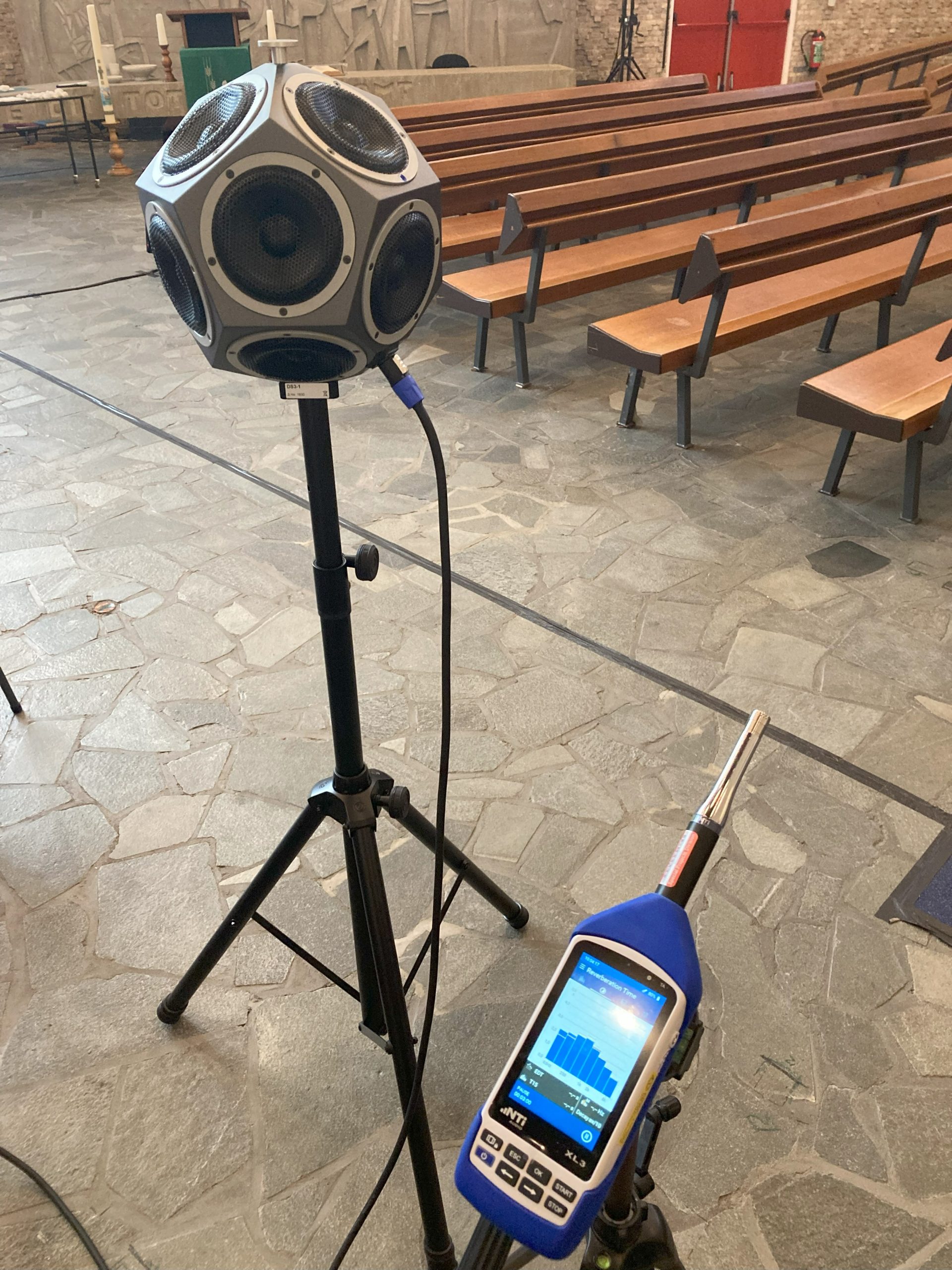 Rental Verhuur NTi-Audio DS3 Omni speaker Tapping Machine Hamer ...